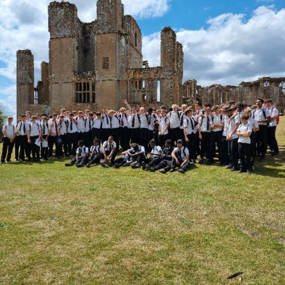 Northampton School for Boys - Kenilworth Castle visit